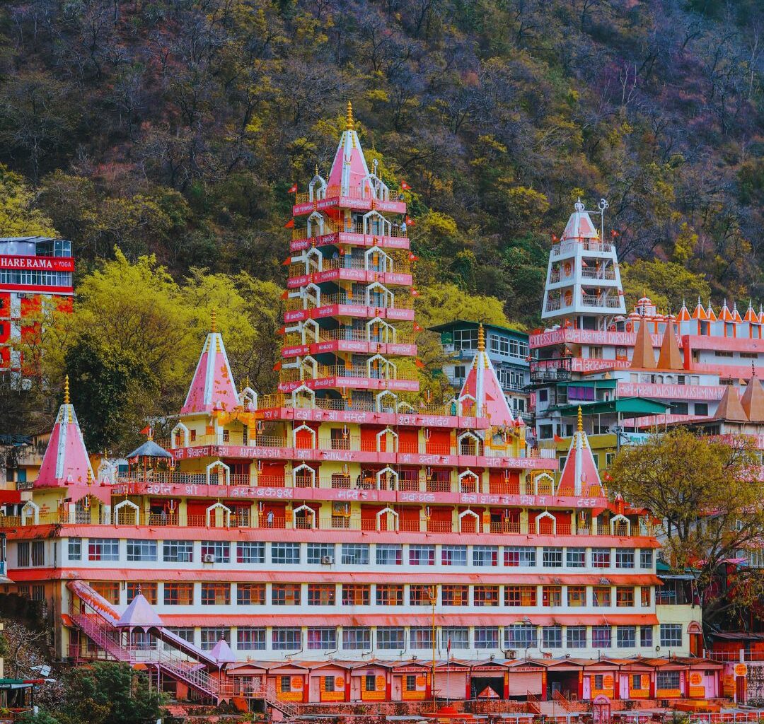 Yoga Retreat in Rishikesh – Book Your Yoga Retreat Today